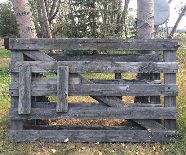 Premium Reclaimed Barnwood for sale by Wood-n-Tiques